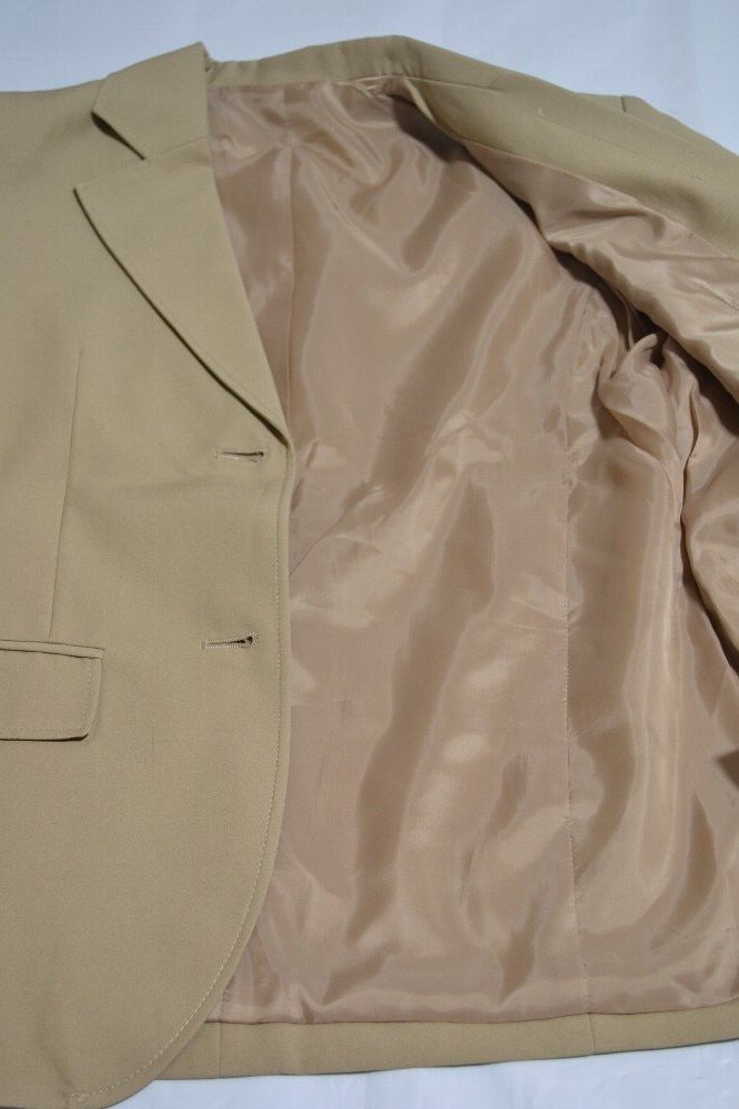 薄手のキャメルブレザー制服 タイ 裏地付き EAST BOY＊T1484 | ブランド制服組み合わせ | 制服ショップ 摩天楼