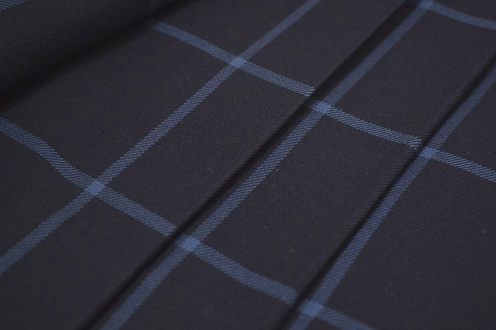 G9578 紺チェック柄冬スカート 裏地付き カンサイヤマモト | 冬スカート | 制服ショップ 摩天楼