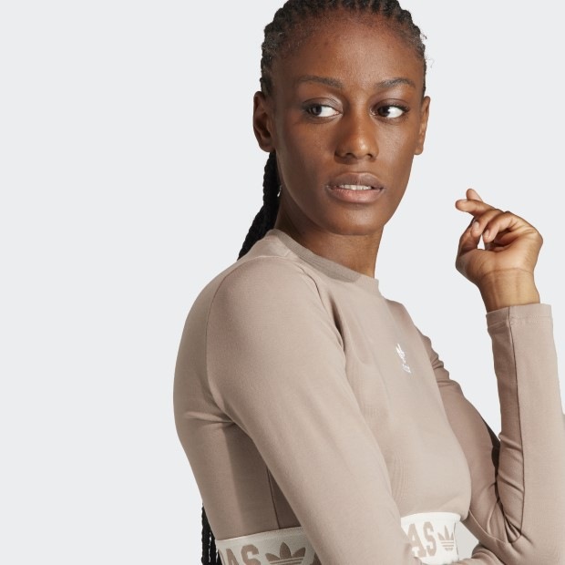 レディース ニュートラルコート グラフィック長袖Tシャツ カーキブラウン ｜アパレル,レディース・ウィメンズ｜meister kobe ...