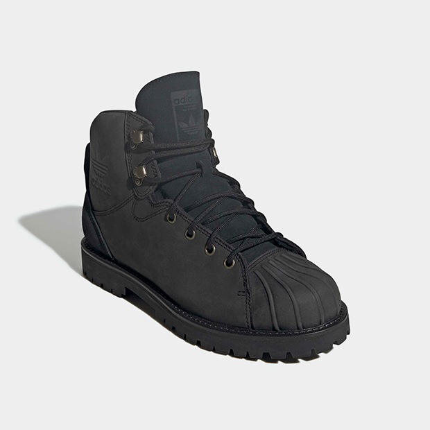 SST ブーツ SUPERSTAR BOOT nrb81 コアブラック×グレーファイブ