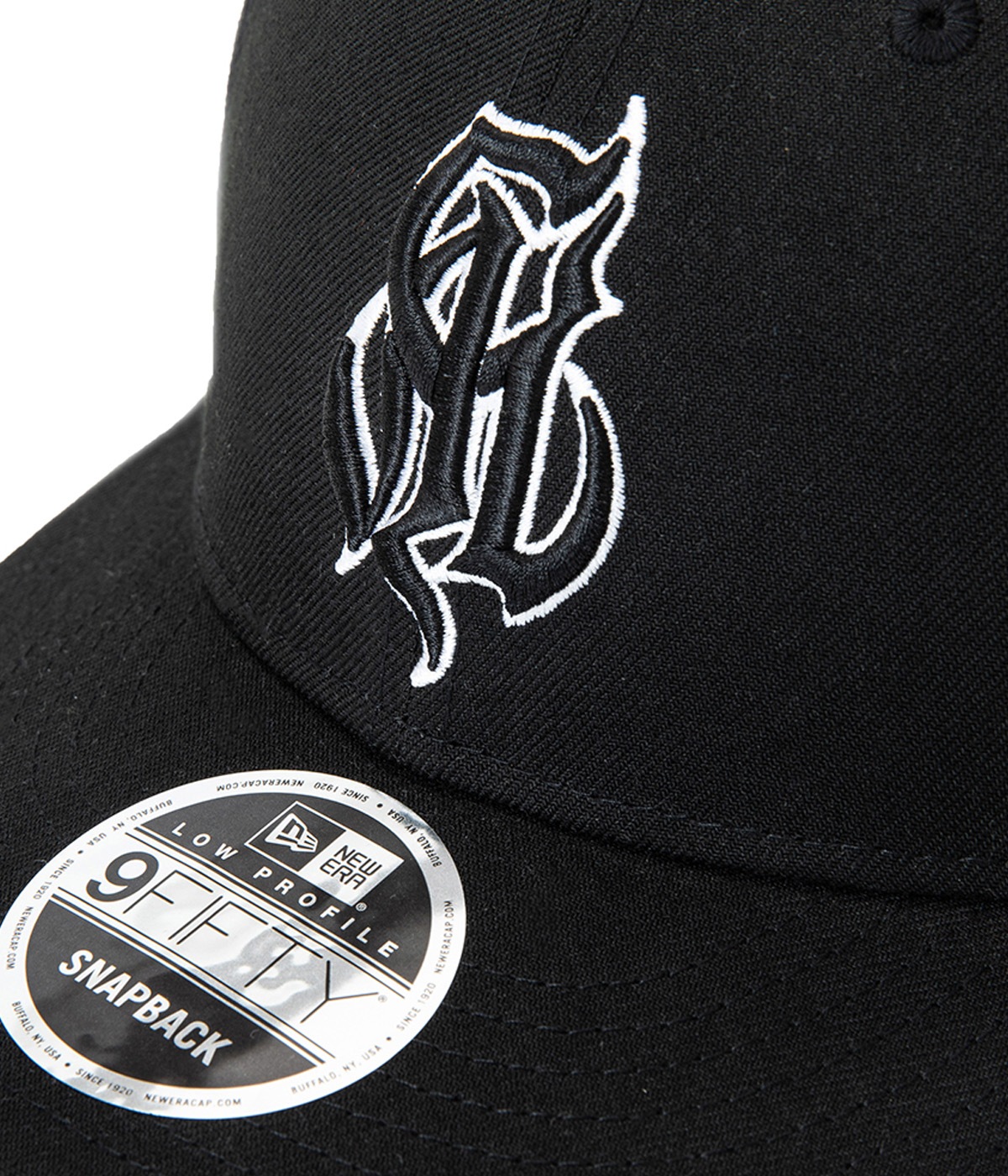 ×NEW ERA CAL LOGO BASEBALL CAP -Naturally paint design-【BLACK】｜CALEE ...