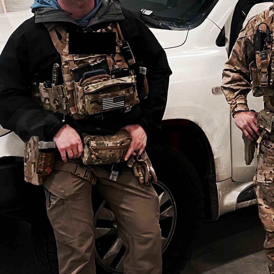 MICROBAT SYSTEMS MILITIVE 本物・米国製ミリタリー製品 CANDY 米国実物