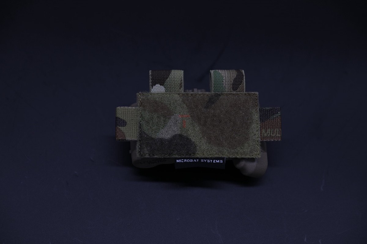 MICROBAT SYSTEMS MILITIVE 本物・米国製ミリタリー製品 UNIVERSAL BATTERY PACK ...