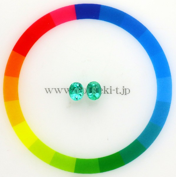 天然エメラルド 0.82ct/2P 【爽やかグリーン】 ブラジル ペア