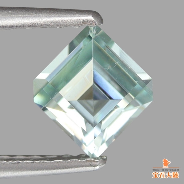 天然トルマリン 0.71ct 【アクアブルー】 アメリカンカット