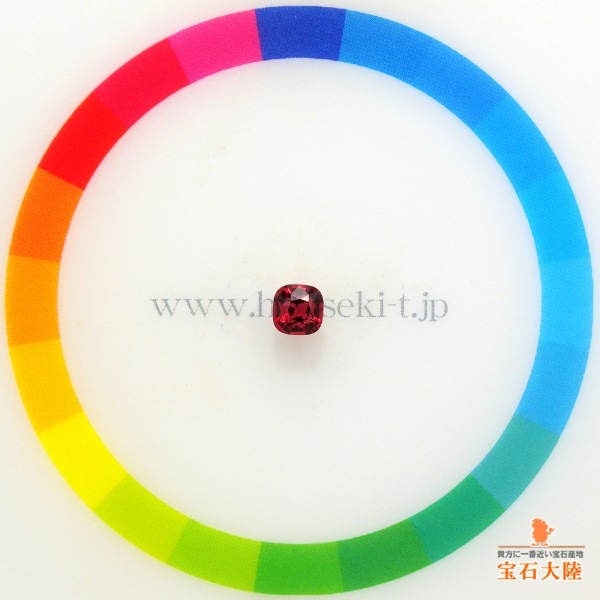 天然スピネル 0.39ct 【ミャンマー】 クッション