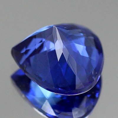 天然タンザナイト 2.47ct 【魅惑の美濃色】 マロンシェイプ