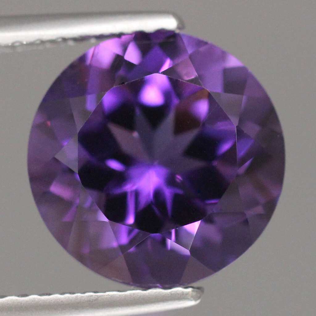 天然アメシスト 3.75ct 【ラウンドカット】 美濃色