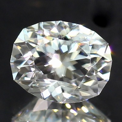 2.58ct天然ジルコン【大絶賛の煌き】カスタムカット