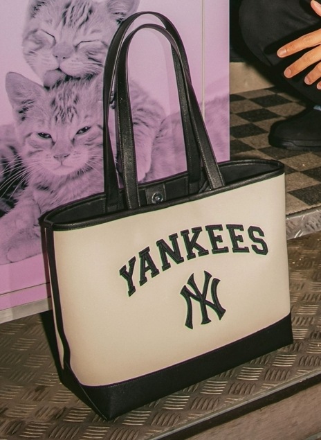 MLB Korea VARSITY BASIC CANVAS L TOTE BAG キャンバス トートバッグ 3AORL103N-50CRD ...