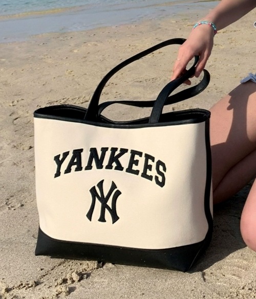 MLB Korea VARSITY BASIC CANVAS L TOTE BAG キャンバス トートバッグ 3AORL103N-50CRD ...