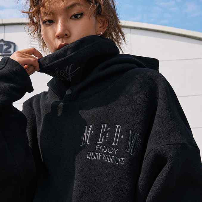 MEDM 2023FW フリース生地 ネックウォーマー付きフーディ｜MIRISE(ミライズ)公式通販