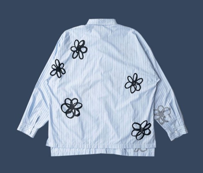 MODITEC フラワープリント オーバーサイズ ストライプシャツ｜MIRISE(ミライズ)公式通販