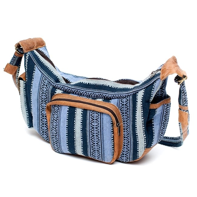 エスノ刺繍のバナナ型レザーショルダーバッグ | Indian miscellaneous goods/インド雑貨,ファッション,バッグ ...