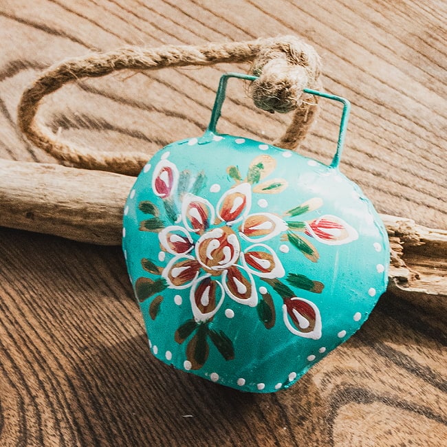 Indian Hand-painted Cow Bells with Jute Rope | | MOKORA工房