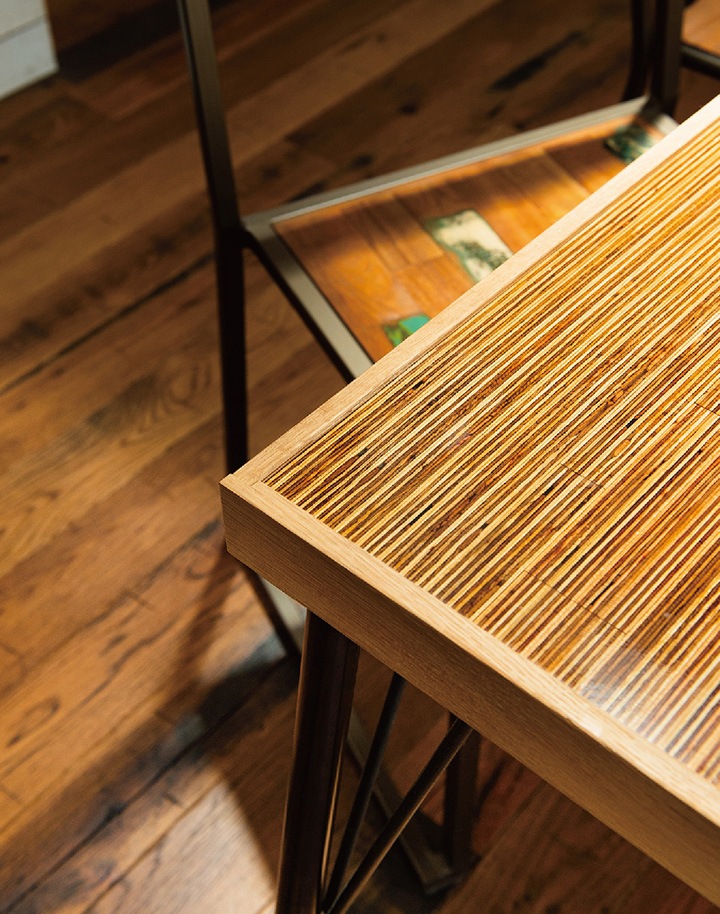 DINNING TABLE - LARCH Series - MoreThan Furniture