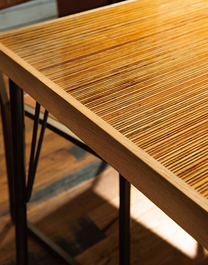 DINNING TABLE - LARCH Series - MoreThan Furniture