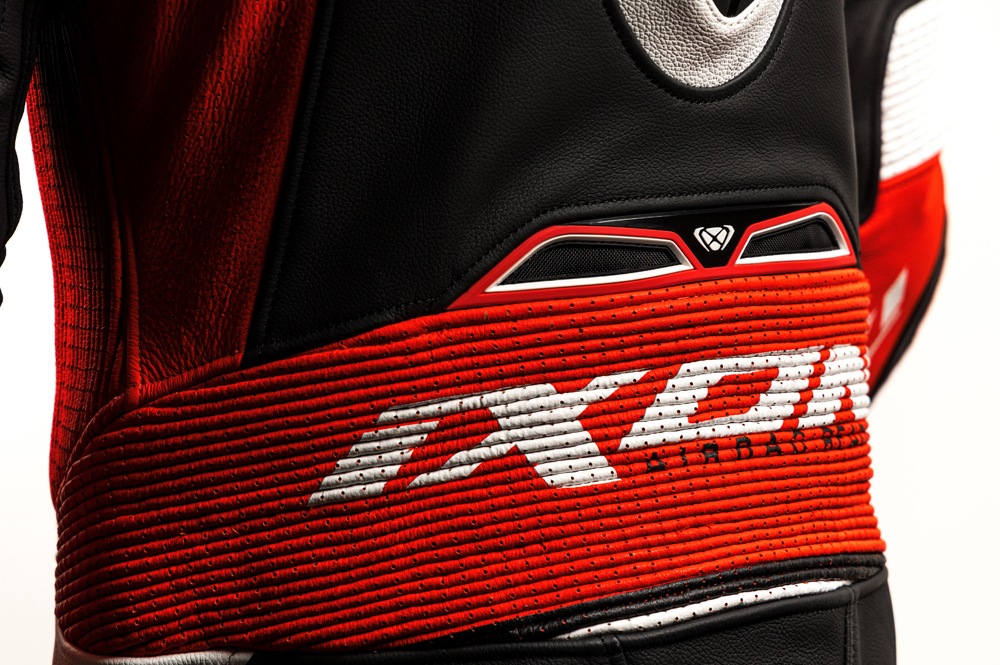 IXON（イクソン）レーシングスーツVENDETTA EVO A (BK/ANTHRACITE/YLW) アジアフットモデル/MFJ公認 | IXON/イクソン（アパレル用品）,レーシング ...