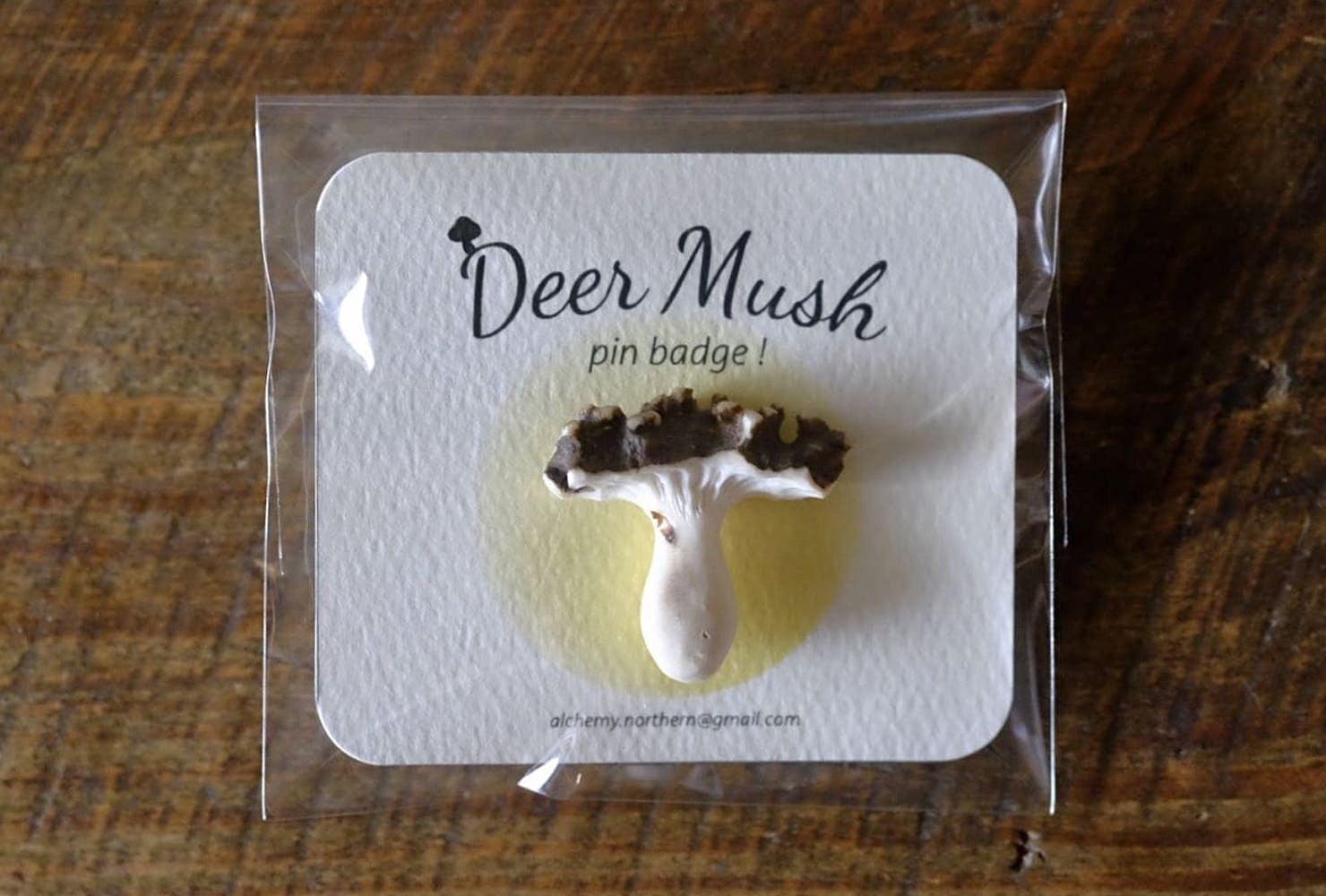 [deer mush]キノコ型ピンバッジ | オンラインストア | ナカガワのナカガワ