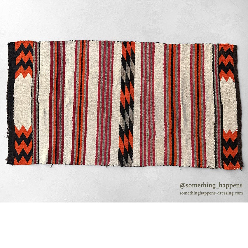 c.1940's NAVAJO RUG UNUSUAL ZIGZAG AND STRIPED PATTERN ... 153cm/82cm ...