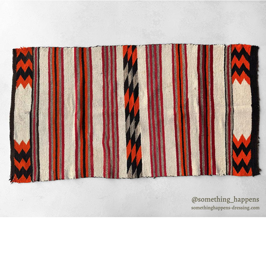 c.1940's NAVAJO RUG UNUSUAL ZIGZAG AND STRIPED PATTERN ... 153cm/82cm ...