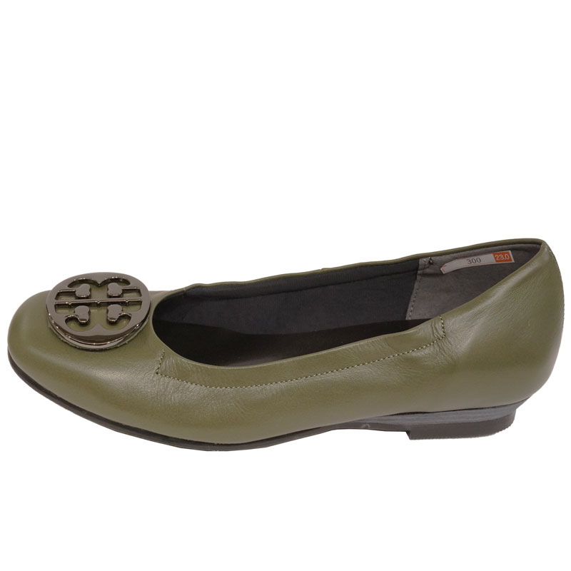 《FIZZ REEN フィズリーン》 300 カーキ【会員登録でポイント10％！】 魅せるデザインと歩きやすく痛くならない信頼の日本製レディースシューズ・ブランド ゆったり幅のEEE メタルが ...