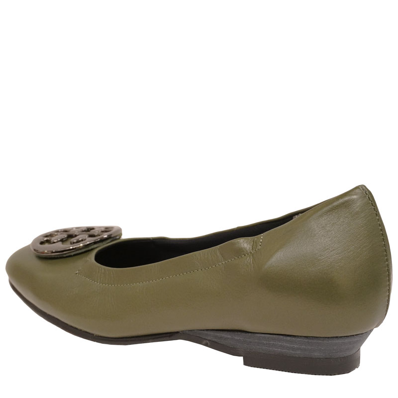 《FIZZ REEN フィズリーン》 300 カーキ【会員登録でポイント10％！】 魅せるデザインと歩きやすく痛くならない信頼の日本製レディースシューズ・ブランド ゆったり幅のEEE メタルが ...