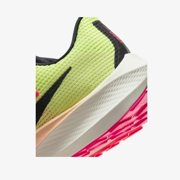 ナイキ Nike エア ズーム ペガサス 40 プレミアム EKIDEN FQ8111-331(ルミナスグリーン/ボルト/ライムブラスト ...