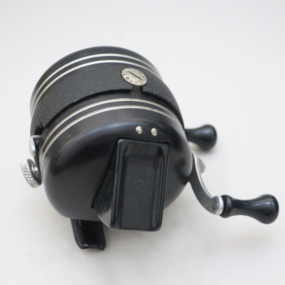 ZEBCO,606,ゼブコ,スピンキャストリール