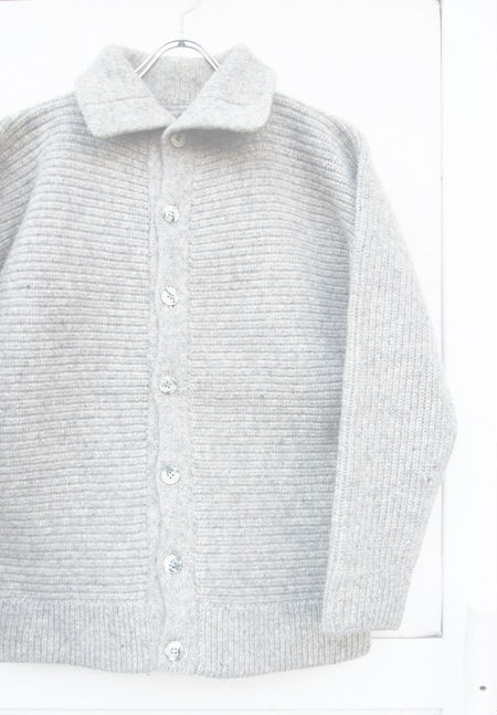 1970s Vintage Pure New Wool Button Sweater