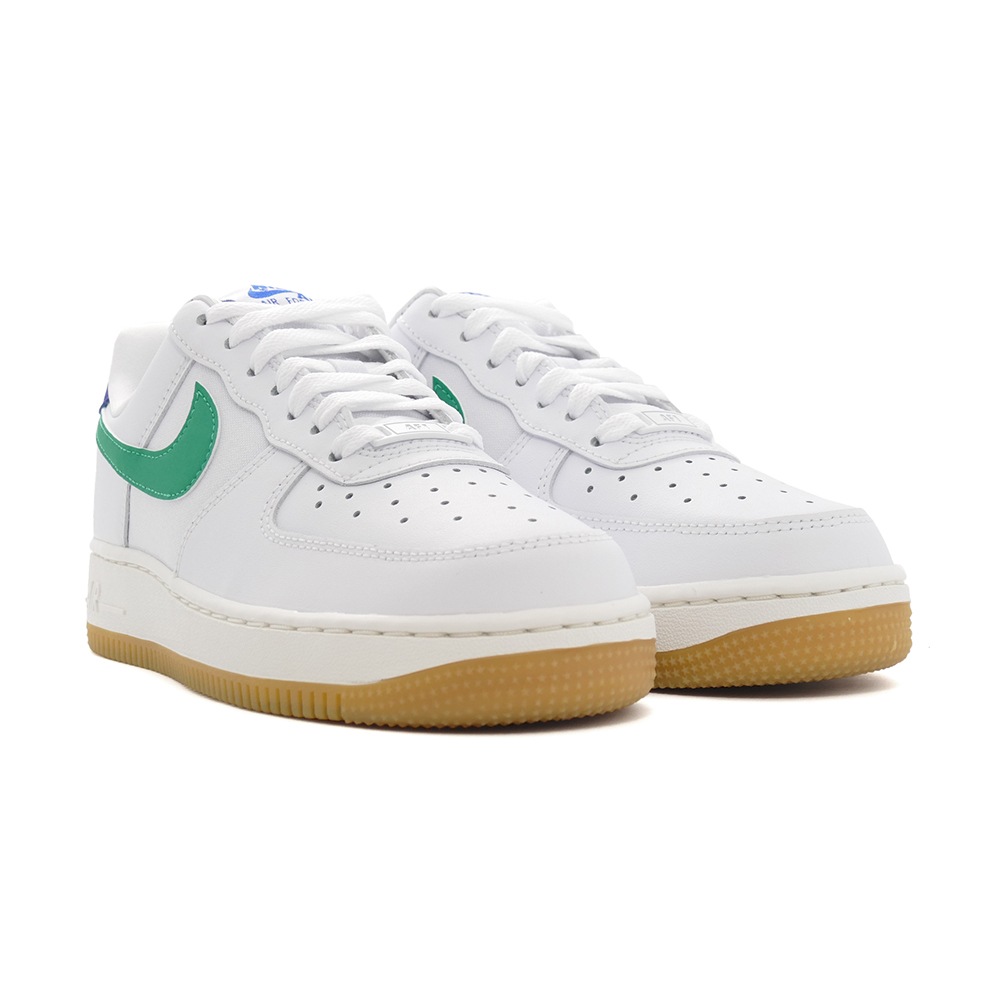 スニーカー ナイキ NIKE ウィメンズエアフォース1'07 ホワイト/スタジアムグリーン 白 DD8959-110 メンズ レディース ...
