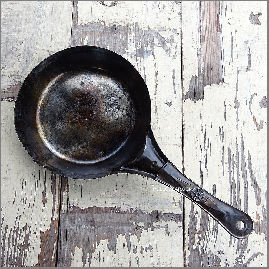 1940年代 WAGON WHEEL ビンテージ フライパン 鉄フライパン アメリカ製 Cowboy Frying Pans 190 ...