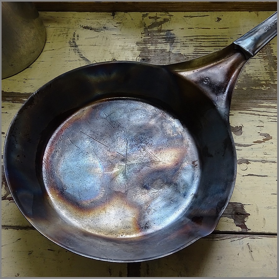 1960年代 NATIONAL 254㎜ ビンテージ フライパン 鉄フライパン アメリカ製 Cowboy Frying Pans | キッチン ...