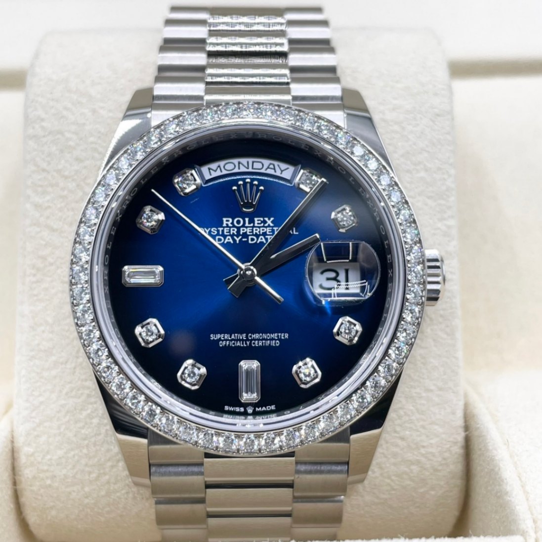 ロレックス デイデイト 128349RBR ブルーオンブレ 10Pダイヤ 36mm ｜ 商品状態：新品｜プレミアバリューショップ