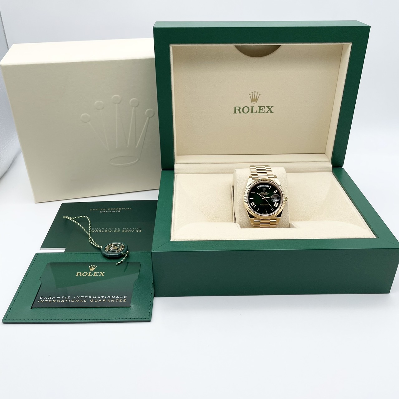 ロレックス デイデイト 228238 グリーンオンブレ プレジデントブレスレット 40mm ｜ 商品状態：新品｜プレミアバリューショップ