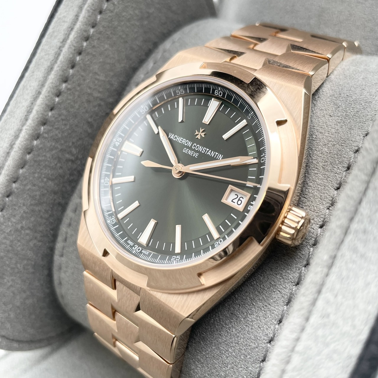 【最終プライス！】ヴァシュロンコンスタンタン オーヴァーシーズ 4520V/210R-B967 ピンクゴールド グリーン 41mm ｜ 商品 ...