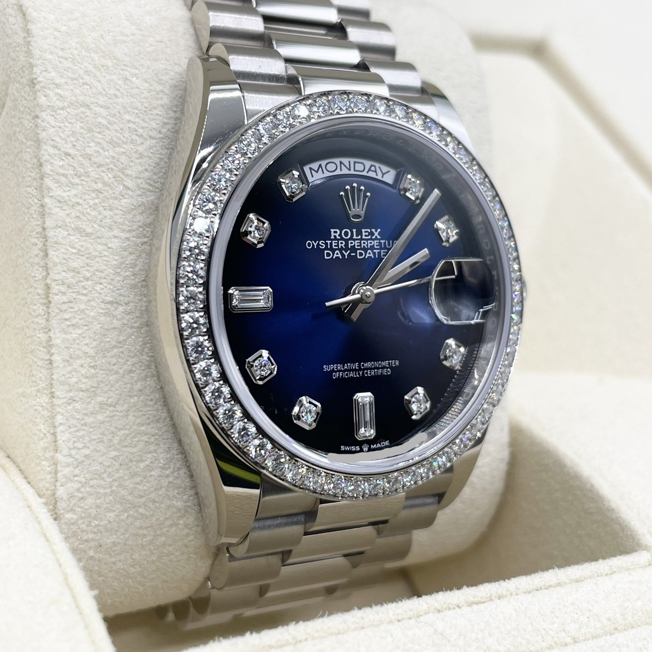 ロレックス デイデイト 128349RBR ブルーオンブレ 10Pダイヤ 36mm ｜ 商品状態：新品｜プレミアバリューショップ