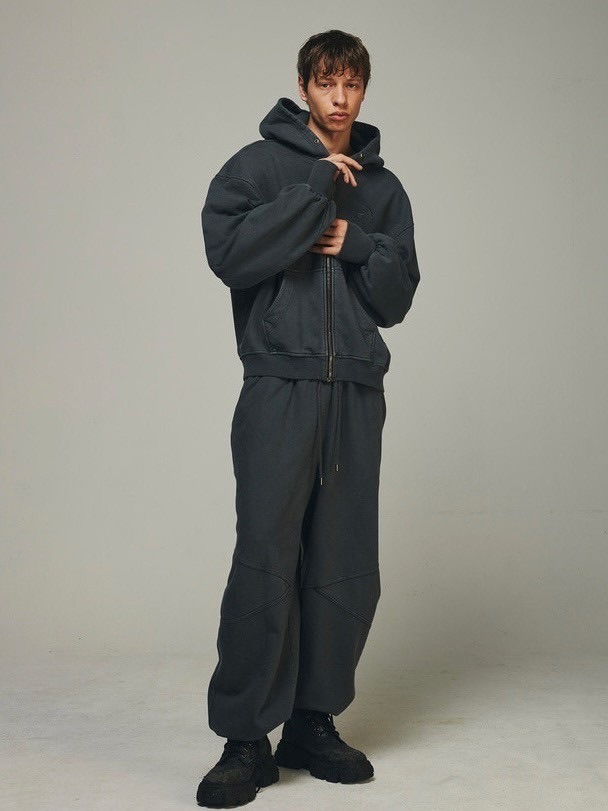 8/26 20:00 発売【BLR BLUER】Dyed Circle Logo Over-fit Armor Sweat Pants ...