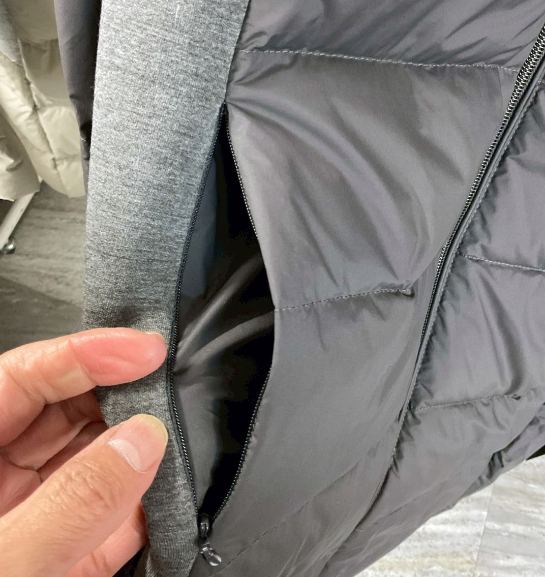 P000【取寄せ】フード付き 異素材配色ダウンコート（48-854811） | ルートスタイル（大阪店出荷商品）P000,ミセストータル ...