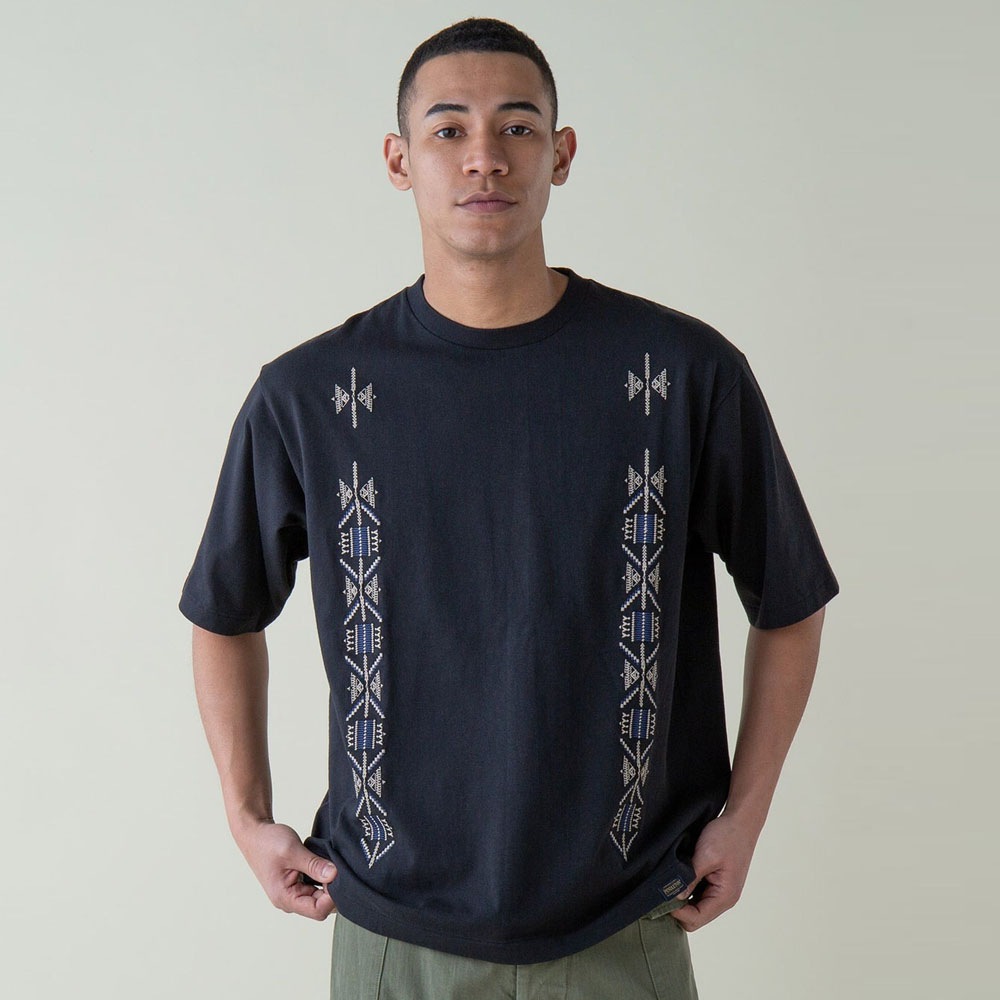 ペンドルトン PENDLETON 半袖Tシャツ エンボス Tシャツ EMB Tee 5275-0017【メンズ レディース 刺繍 オーバーサイズ ワイドシルエット 厚手 ネイティブ柄 ...