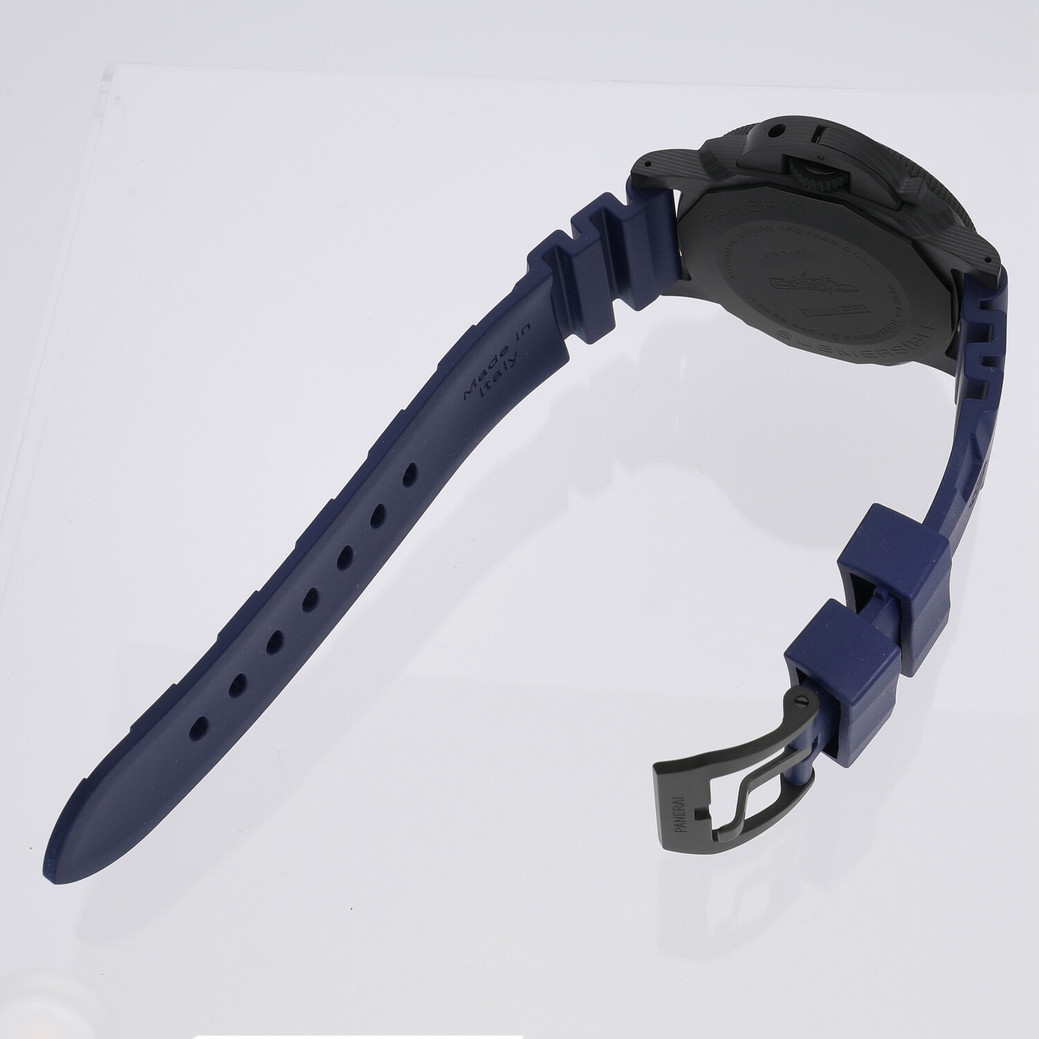 P6359 | [未使用]パネライ サブマーシブル クアランタクアトロ カーボテック ブルー アビッソ ブルー PAM01232 Y番 メンズ ...