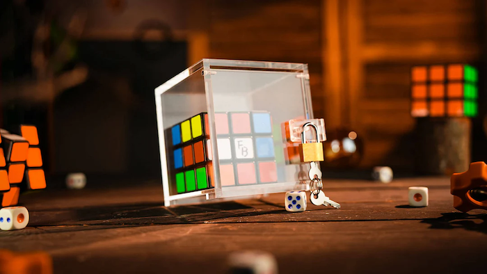 Crystal Prison by Flat Base & TCC Magic ｜TCC や手品グッズ揃うマジックショップ｜セオマジック