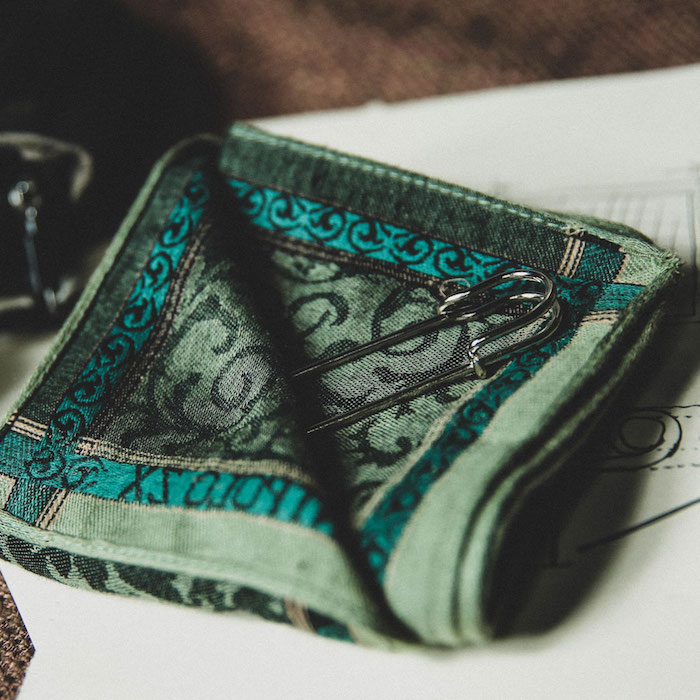 Phantom Pin ｜全商品一覧や手品グッズ揃うマジックショップ｜セオマジック