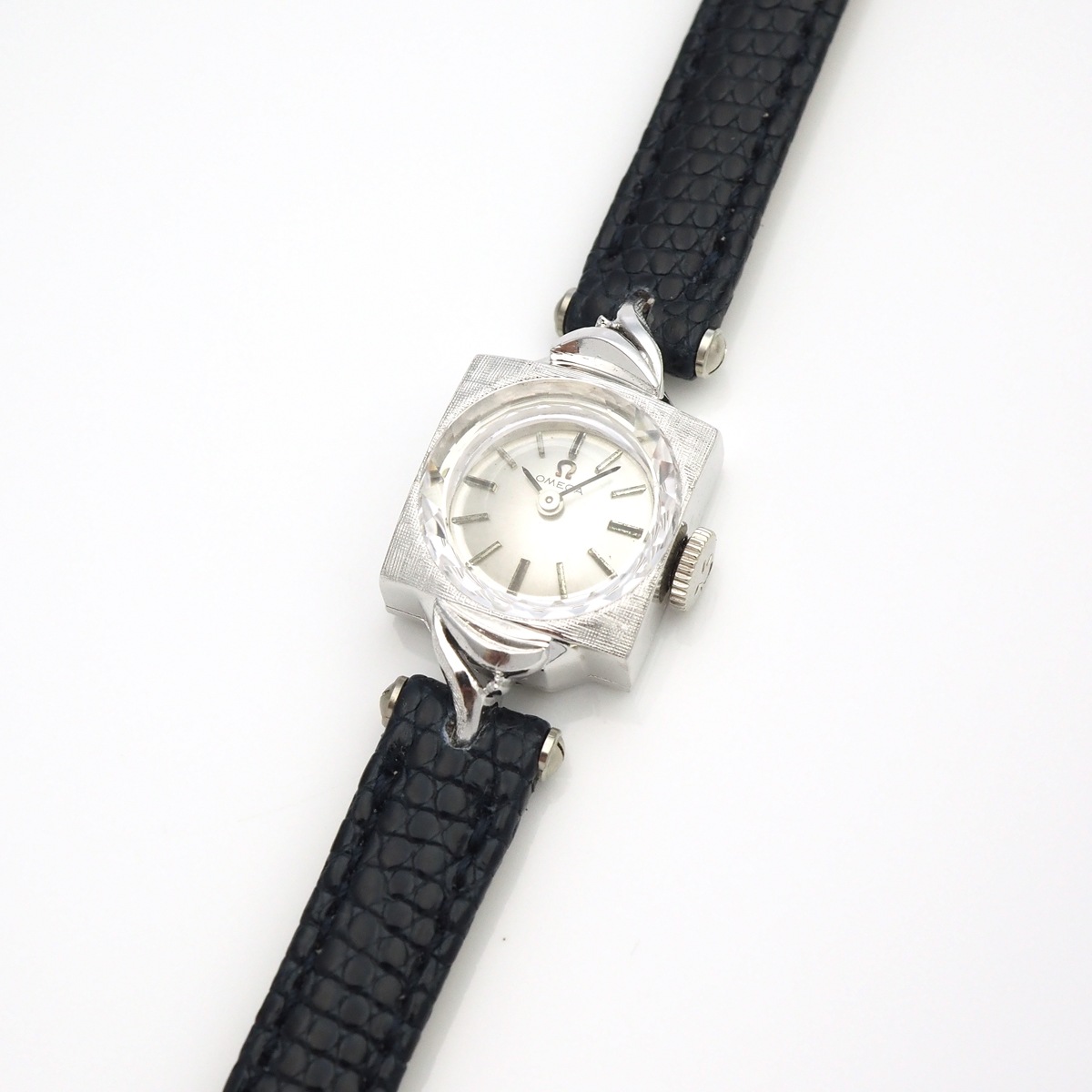 アンティークウォッチ アンティークオメガ ラウンドカットガラス スクエア WG ケース | Shellman Ladies' Antique ...