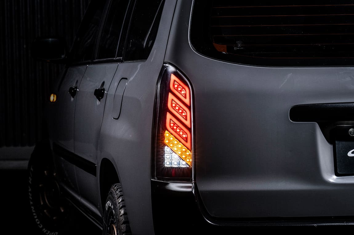 LEDテールランプ プロボックス 50・160系/サクシード 160系用 PROBOX ショウワガレージオリジナル | LIGHTNING ...