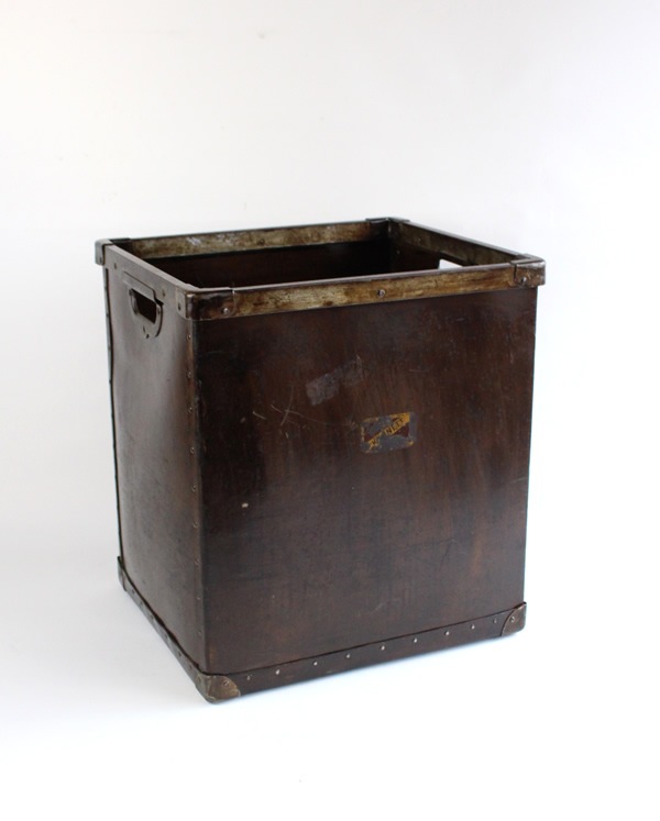 "KENNETT" ファイバーコンテナ [生活雑貨とアンティークのオンラインショップ STORAGE Mercantile Co.]