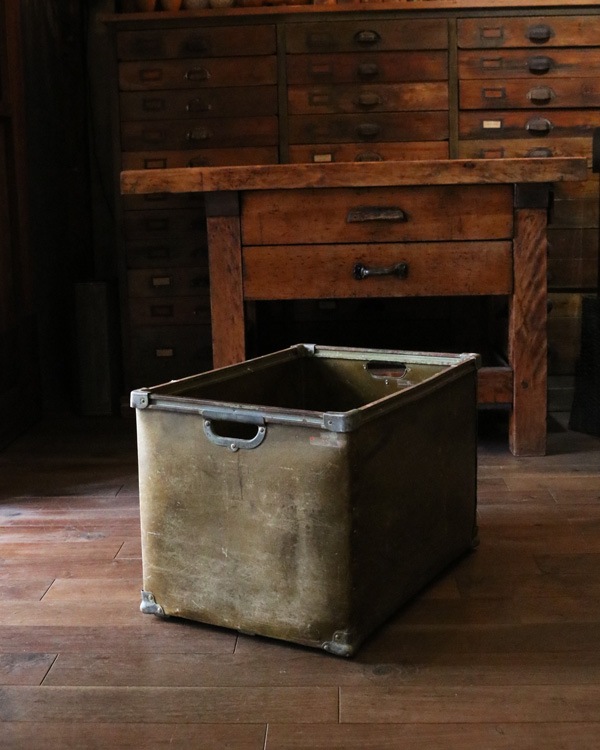 "KENNETT" ファイバーコンテナー[生活雑貨とアンティークのオンラインショップ STORAGE Mercantile Co.]