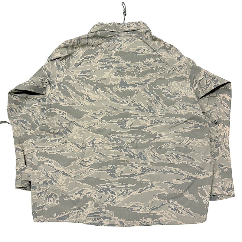 【DEAD STOCK】 U.S. AIR FORCE APECS ABU ゴアテックスパーカ デジタルタイガーカモ size:LARGE ...