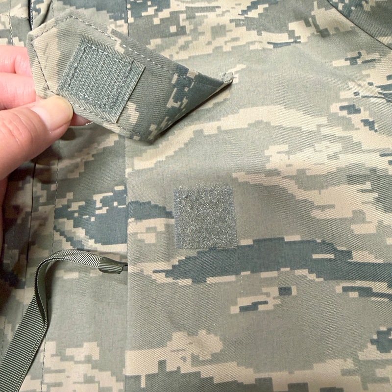 【DEAD STOCK】 U.S. AIR FORCE APECS ABU ゴアテックスパーカ デジタルタイガーカモ size:LARGE ...