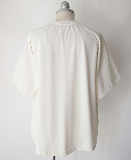 NANGA ナンガ ECO HYBRID RAGLAN SLEEVE OVERSIZED TEE (WHITE)